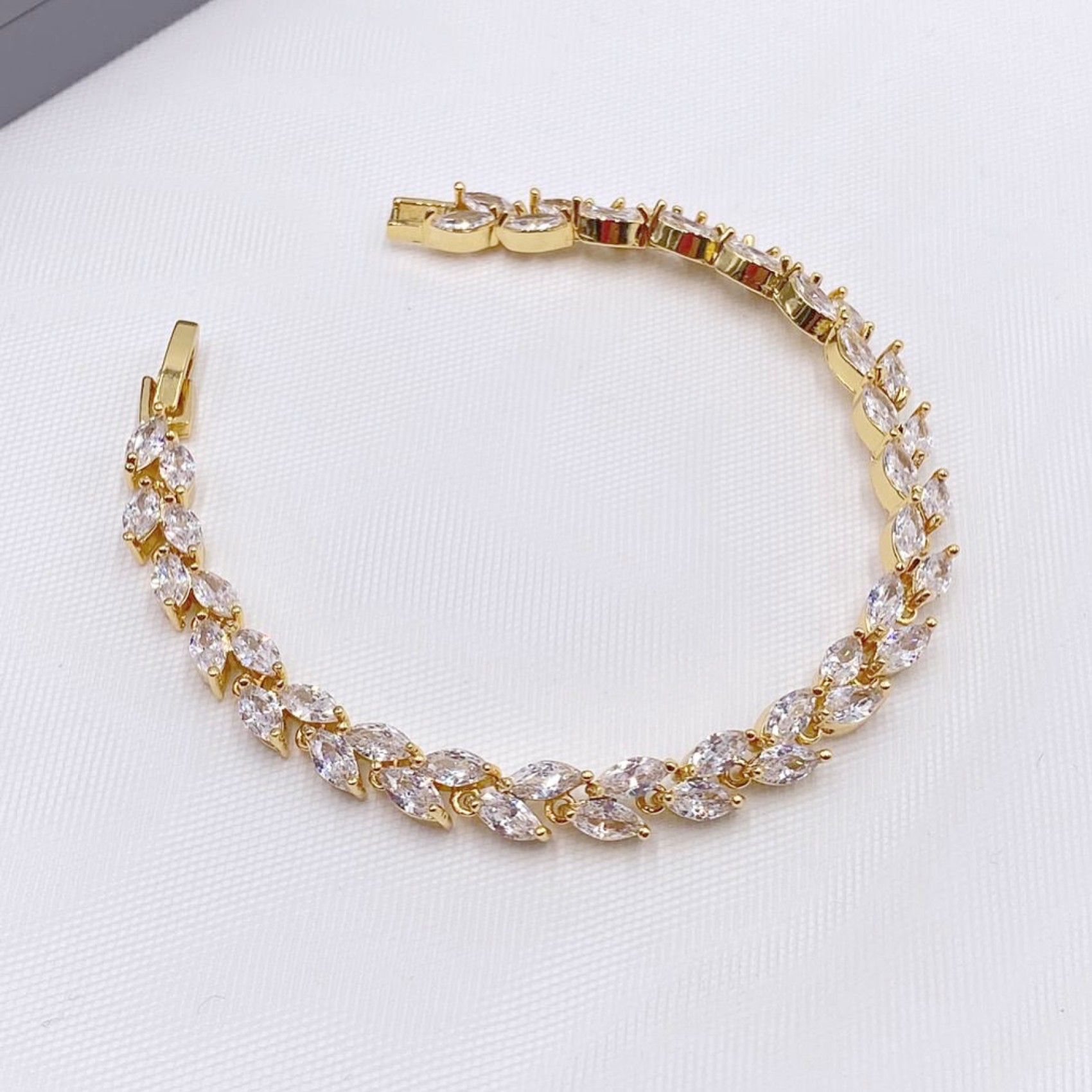 Amara Gold Crystal Vine of Leaves Bracelet