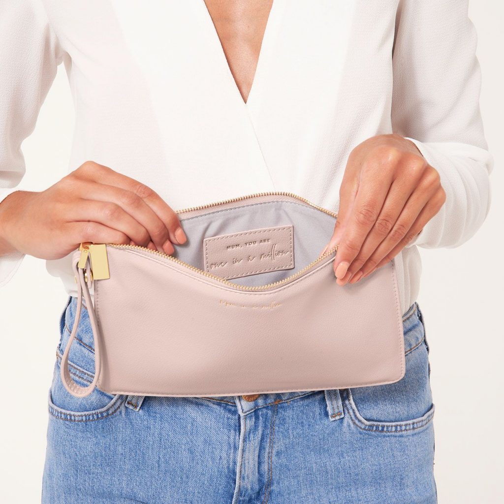 The Perfect Wedding Gifts For Your Entire Bridal Party | Lace & Favour